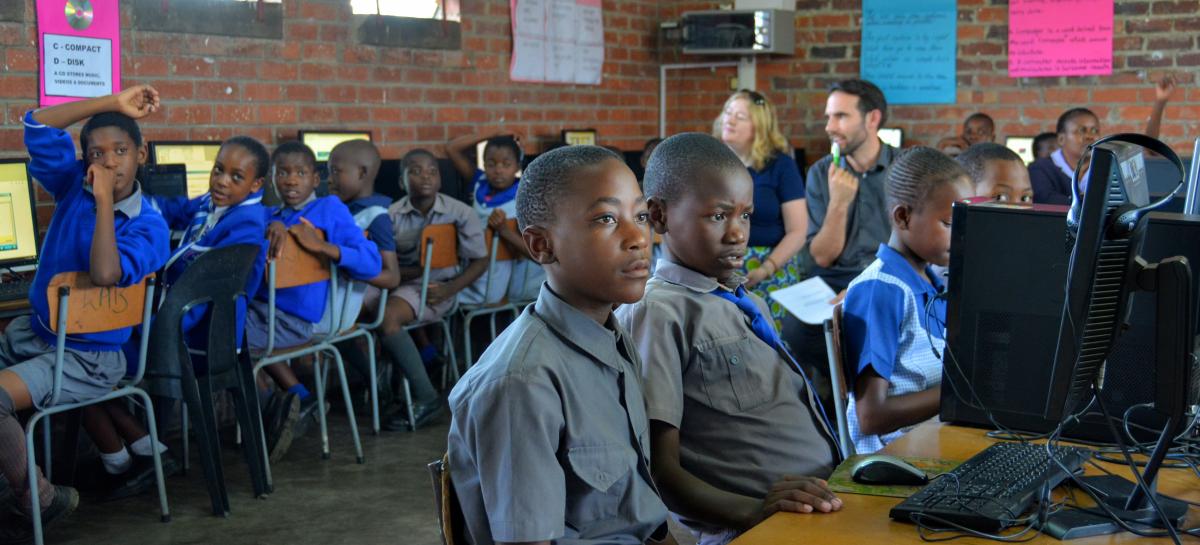 Zimbabwe Digital Schools: Providing schools with ICT access, usage and ...