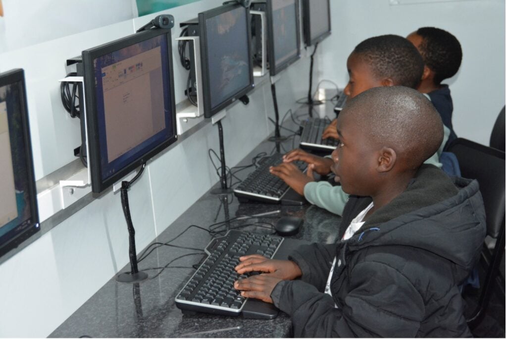 Mamaila Solar Community Hub: Providing IT services in the Limpopo ...