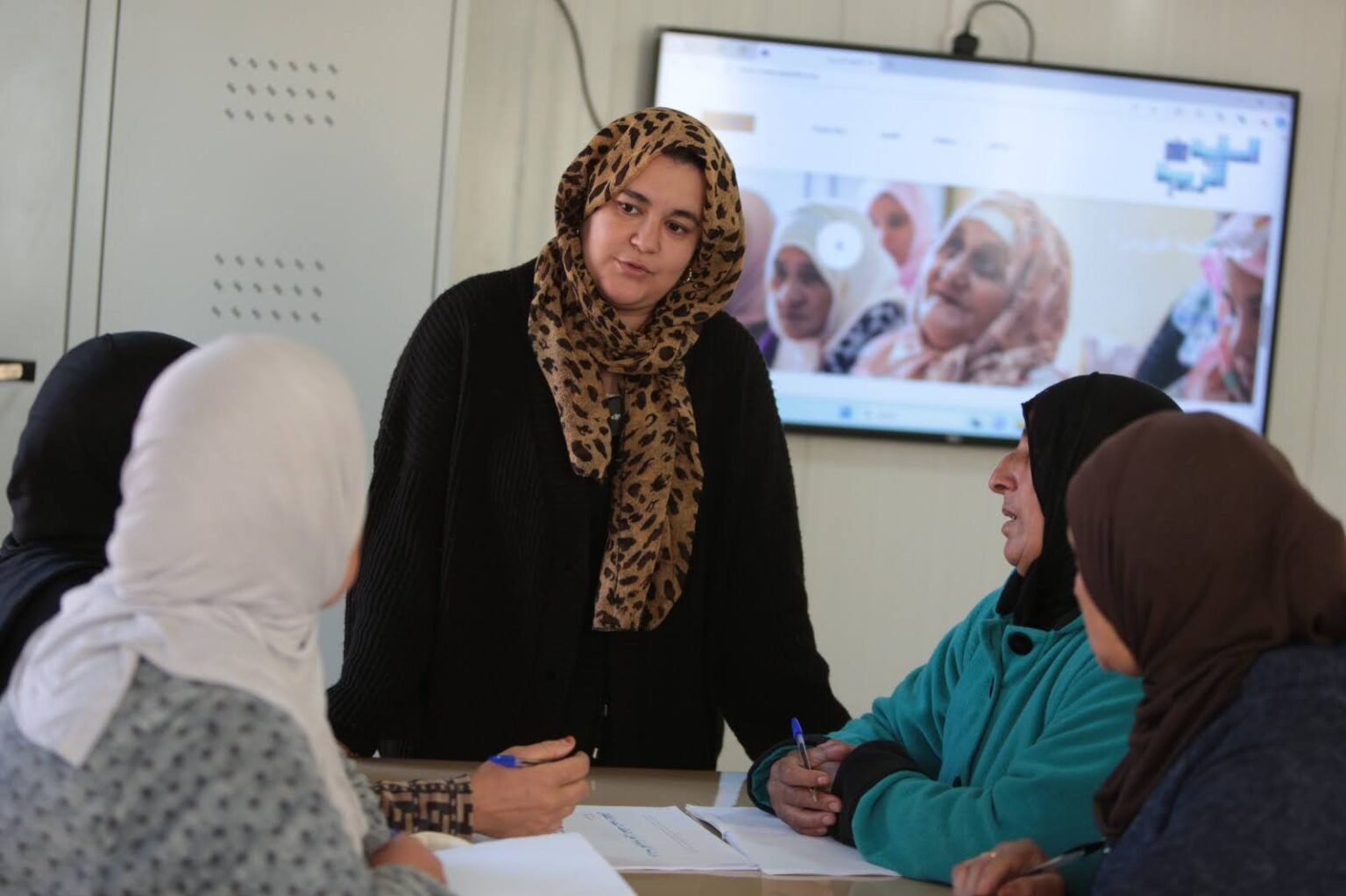 Bringing Urgent Connectivity to Earthquake-Affected Communities in ...